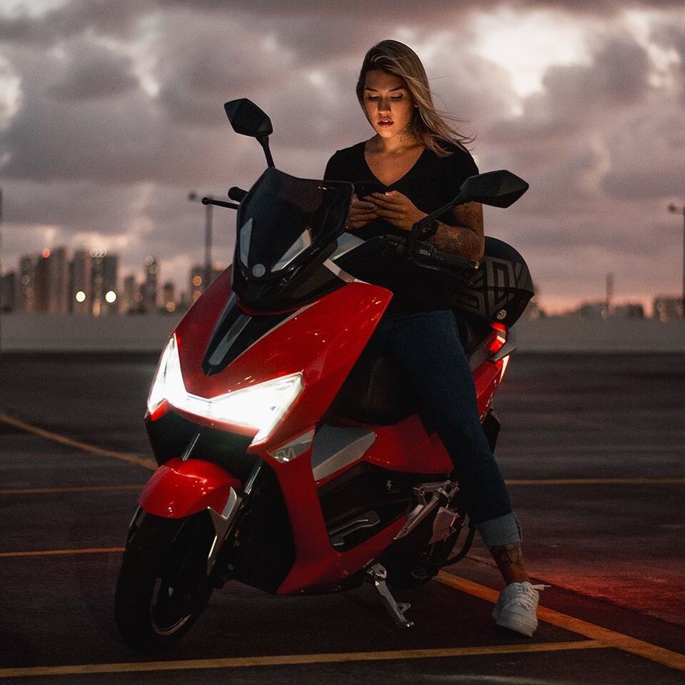 Voltz Motors EV1 Sport - Scooter Eléctrico 2025 - 🇺🇾 Uruguay